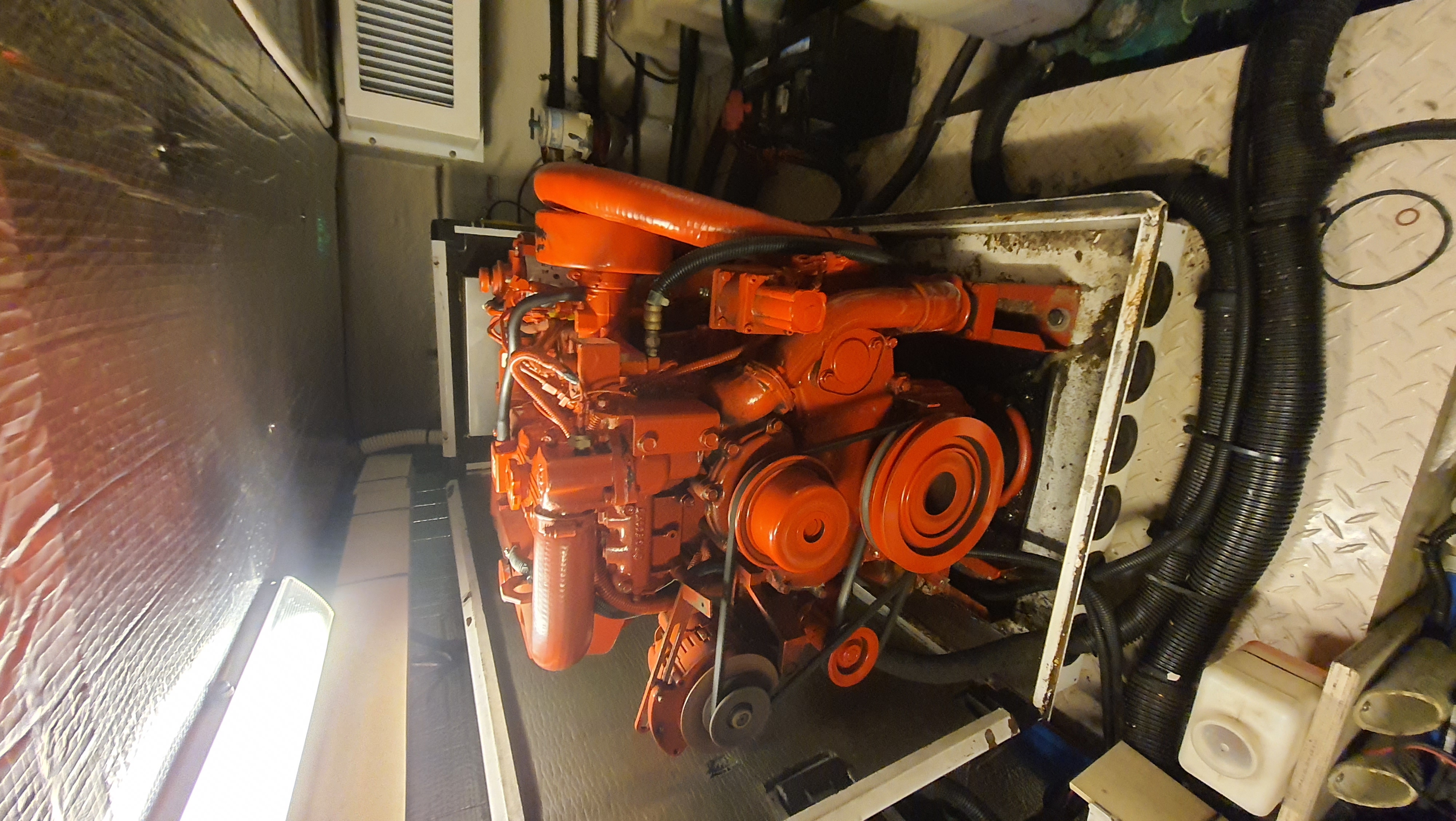 Marine Generator Repair Expert Boat Diagnostics and Onboard Service